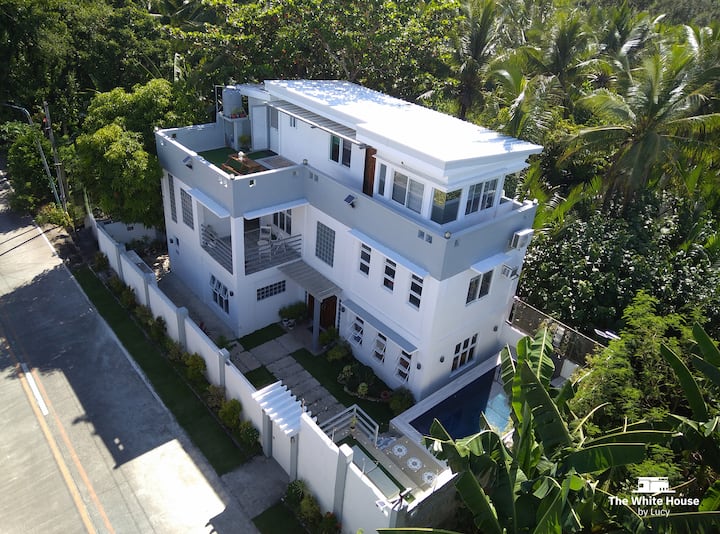 Sorsogon Seaside Home With Pool - Matnog