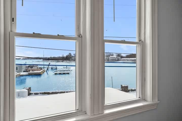 Beach Condo @ Pirate Cove Salem - Salem, MA