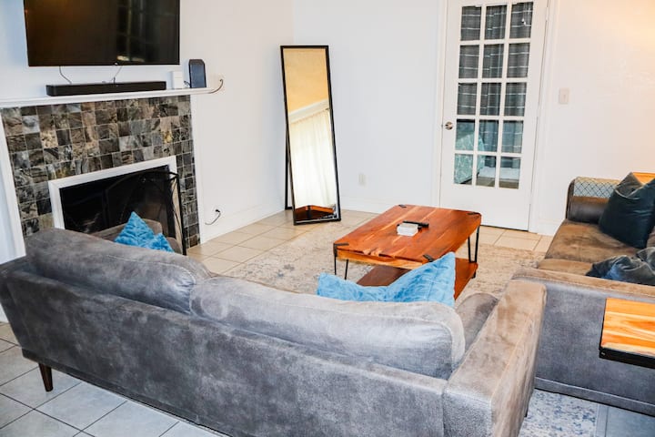 Cozy 3br Home Near San Marco - Sleeps 6 - Jacksonville, FL