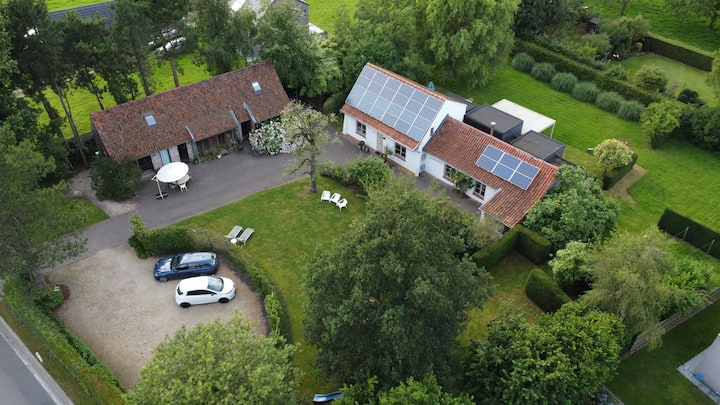 Séjournez Dans Une Ferme Restaurée Près De Gand. - Gand