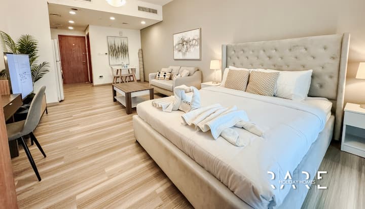 Rare | Stunning Apartment In Crescent A - Impz - Dubái