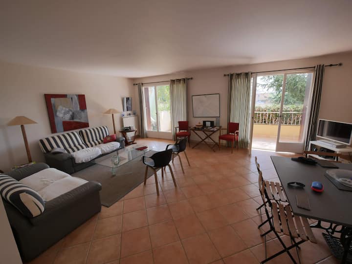 Appart 85 M2 Avec Jardin Privatif - Carqueiranne