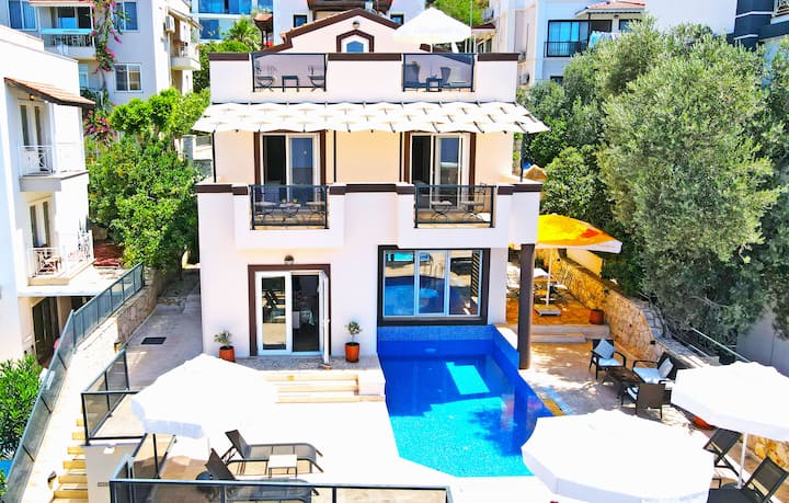 Villa Badem 3 Yatak Odalı Villa Eskiköy İçI-kalkan - Kalkan