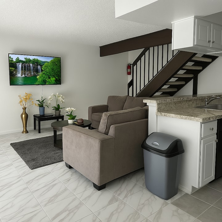 By Yrmc, Near Dunes, River & Downtown | Free Pkng! - Yuma, AZ