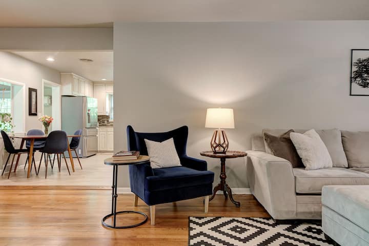 Bloomer Sooner Hideaway!- Walk To Campus - Norman, OK