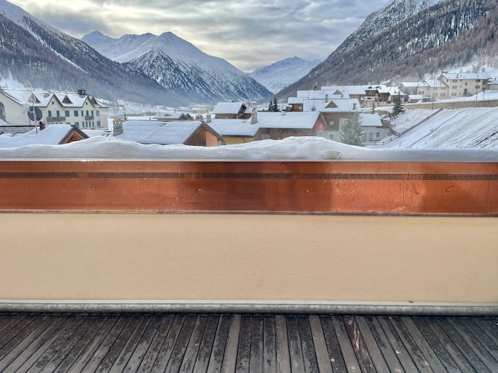 Confortevole Appartamento Con Terrazzo Panoramico - Livigno