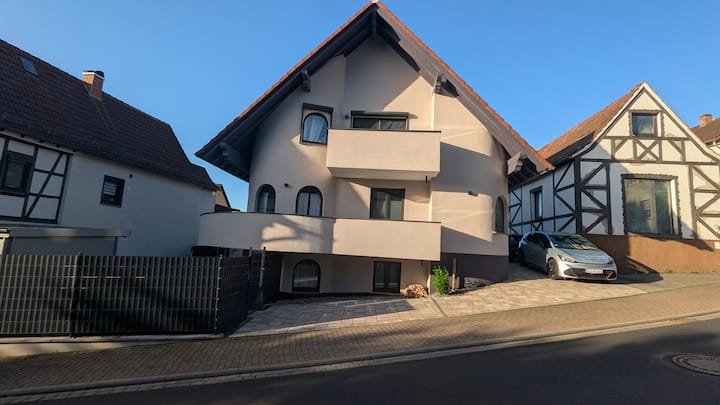 Renovierte Ferienwohnung Auf Modernen Standard. - Krombach