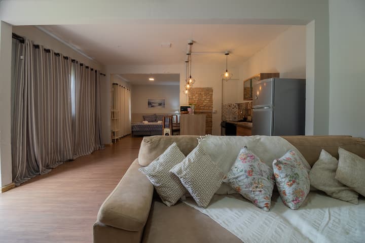 Loft Encantador Em Canasvierias - Florianópolis