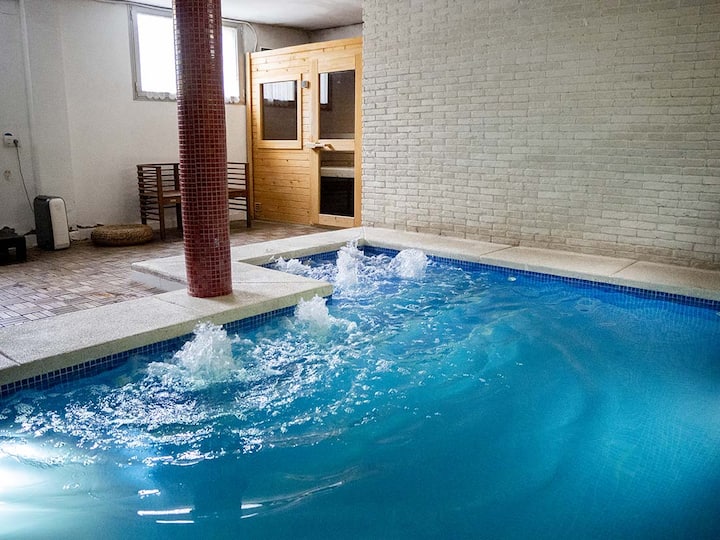 Casa Rural Con Piscina Interior Climatizada Y Spa - Los Olivos