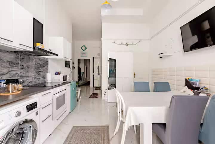 Cute Privat Bedroom,condo,kitchen In Shared Flat - Boedapest