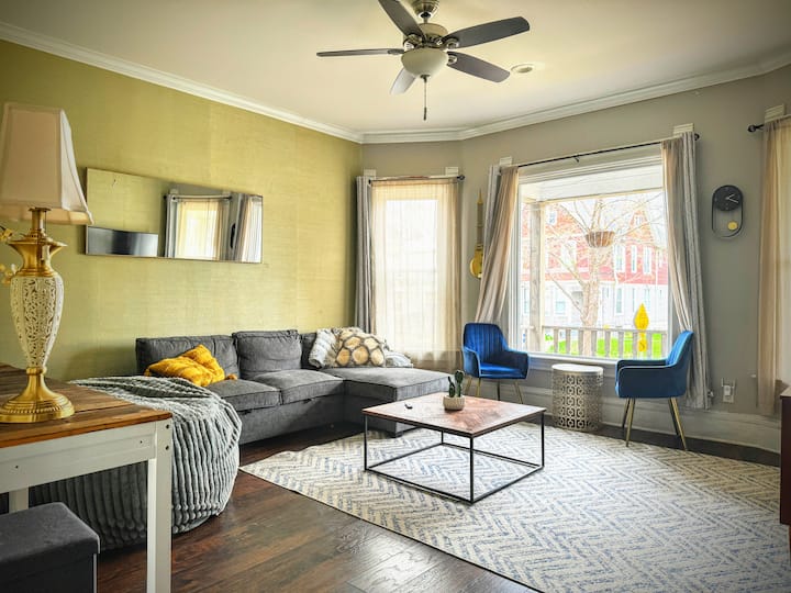 2br Flat+pkg|5m To Amfam/downtown|15m To Airport - Milwaukee, WI