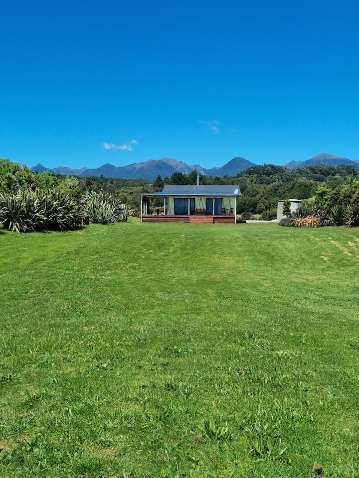 Nine Mile Beach Cottage - West Coast