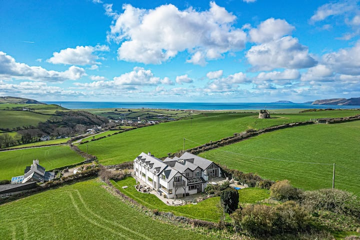 Stunning Abersoch Home W/ Hot Tub And Ocean Views - 威爾斯