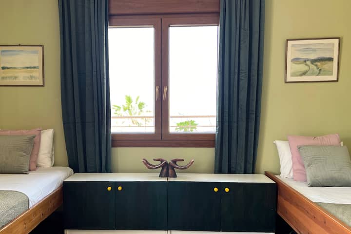 Minotaur Digital Nomad Room Private Balcony - Крит