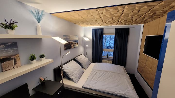 Modernes Münchner Apartment Mit Stellplatz - Munich (Monacor di Baviera)