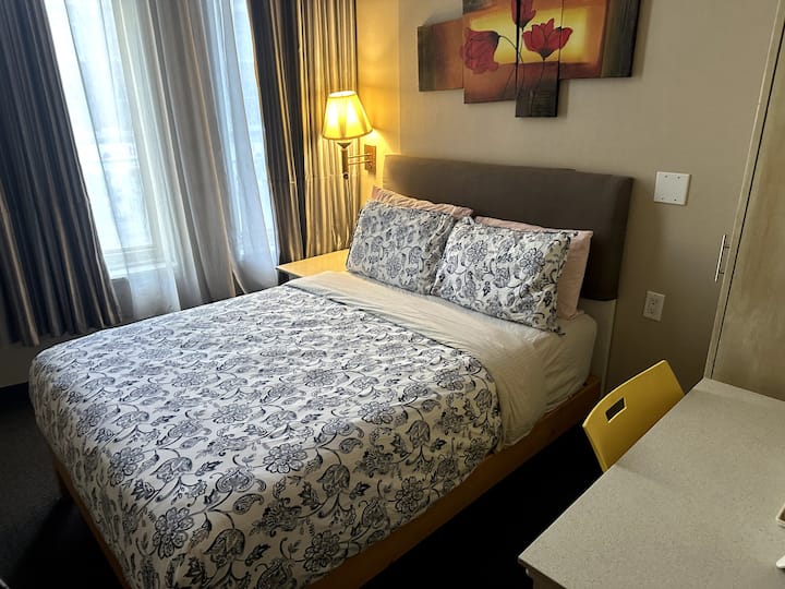 Soho View Room In Hotel Comfort #5 - Brooklyn, NY