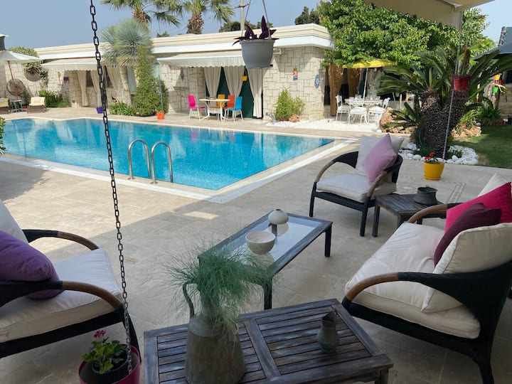Privacy In Ardıç Havuzlu Villa X - Alaçatı