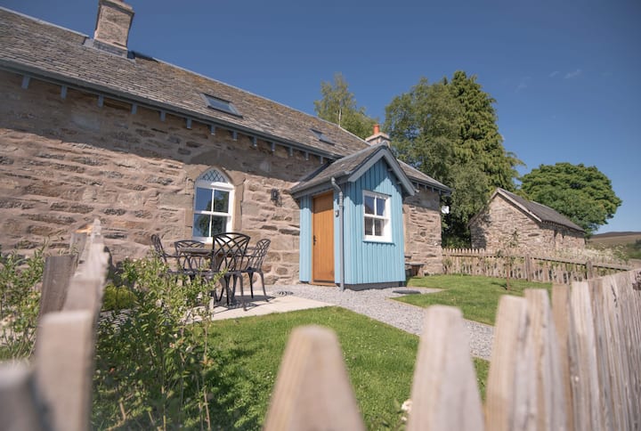 Cottage In Tulliemet With Stunning Views - Loch Broom