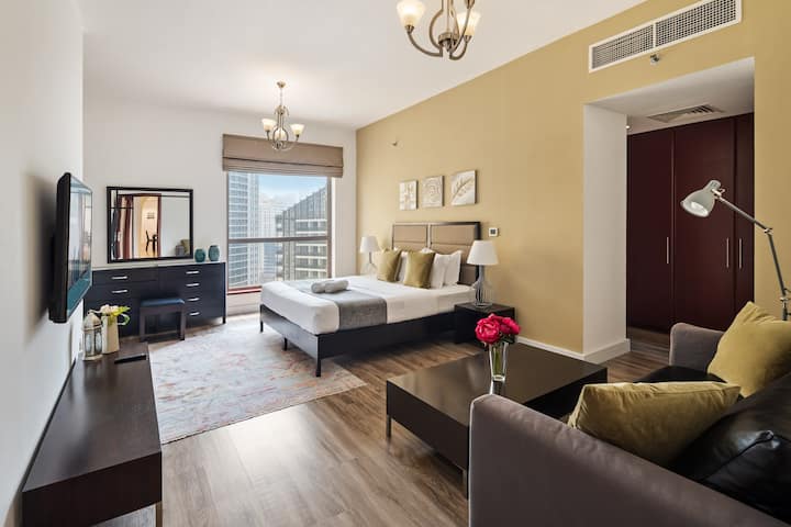 Spacious, Modern 4 Br, 3 Min Walk To Beach &Marina - Dubai Marina