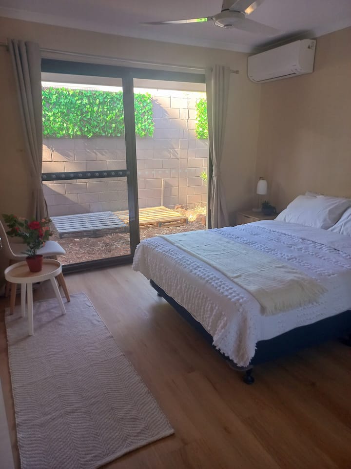 Peaceful And Private Two Bedroom Unit - Alice Springs