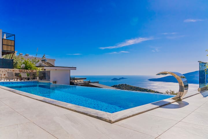 Villa De Luxe Avec Vue Sur La Mer Magnifique - Kalkan