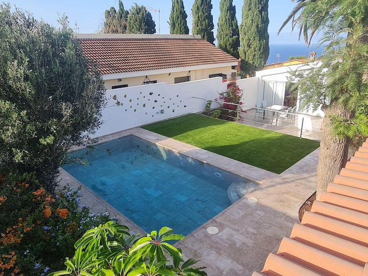 Bungalow Mit Privatem Salzwasser Pool Und Garten - Tenerife