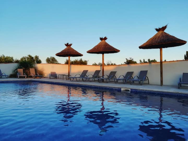 Petite Chambre Double à L'hôtel Avec Piscine - Saintes-Maries-de-la-Mer