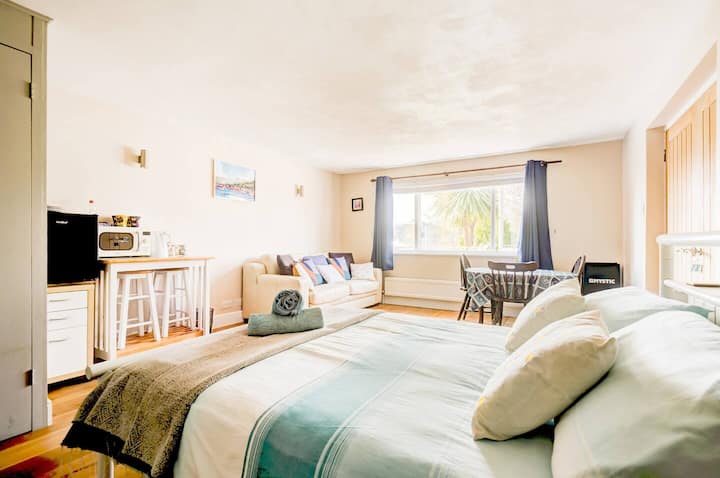 Open Plan Studio Room In The Beautiful Town Of Rye - Camber Sands