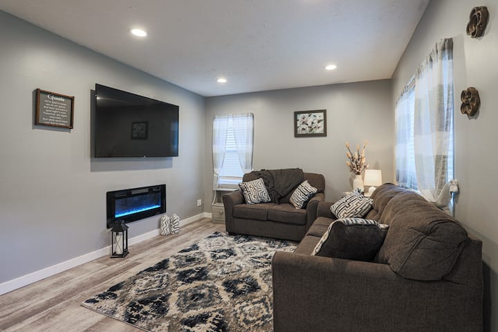 Fresh And New Remodeled 3 Bedroom. - Omaha, NE