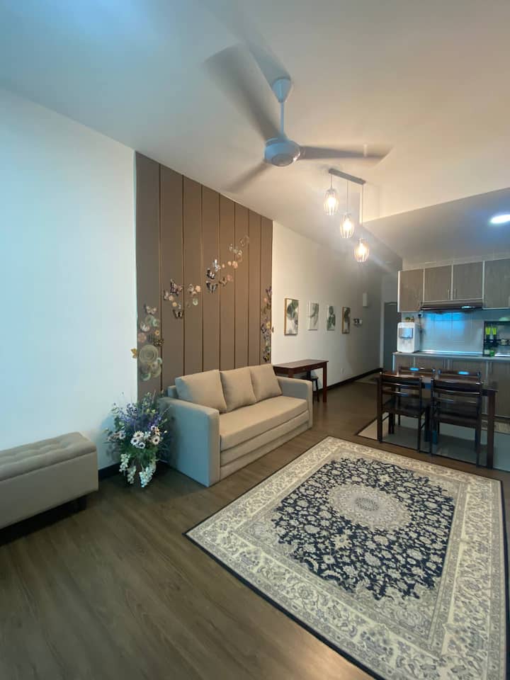 Botanic Home-lovely 3 Bedrooms Condo Vista Bangi - Bangi