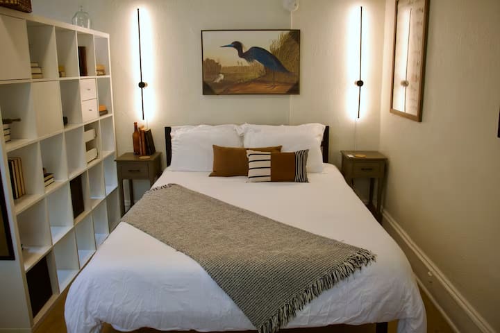 Simple Studio | Dtsp | Walk Everywhere - St. Petersburg, FL