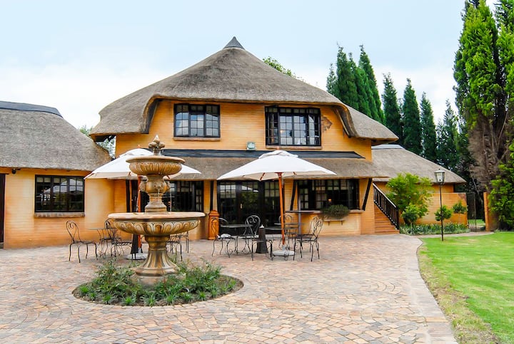 Belvedere Nomad Boutique Lodge - Midrand