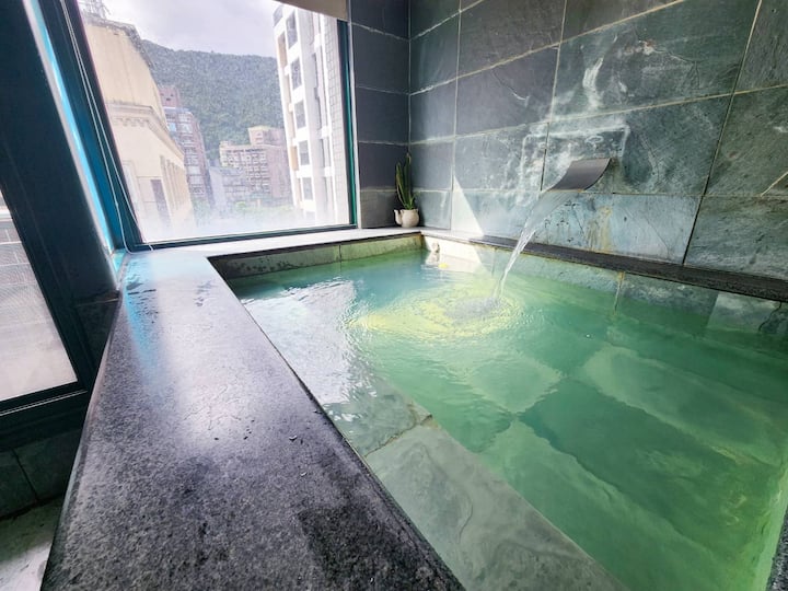 宜蘭礁溪B中心溫泉大浴池標準房(無挑房)- 可加人至4人-礁溪火車站2分鐘免費停車(一般休旅車能停) - Taipéi