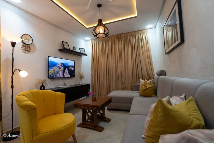 0 Km From Center | Cozy Apartment - 쉐프샤우엔