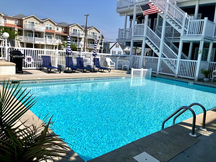 Poolside 2br Condo - North Wildwood Beach Block - it, North Wildwood