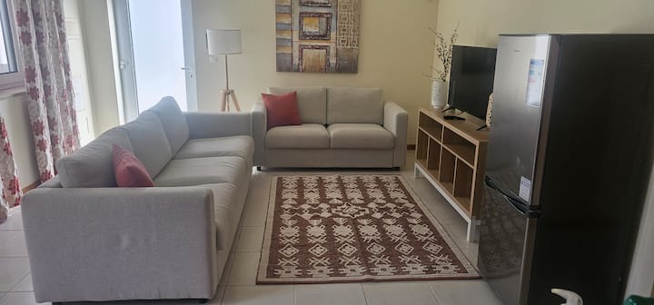 Red -"Guest House" - Azores