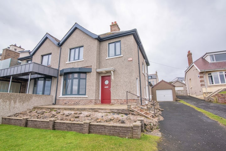 Portstewart Strand Holiday Home (Amazing Views) - Portstewart