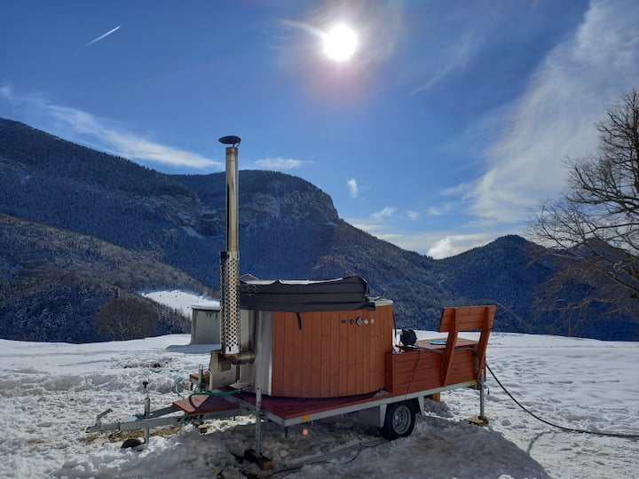 Corps De Ferme En Pleine Nature