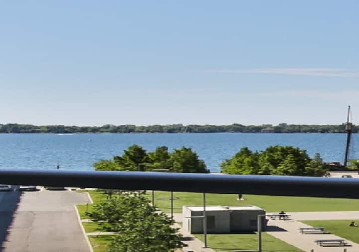 Beautiful Downtown Toronto Waterfront - Toronto