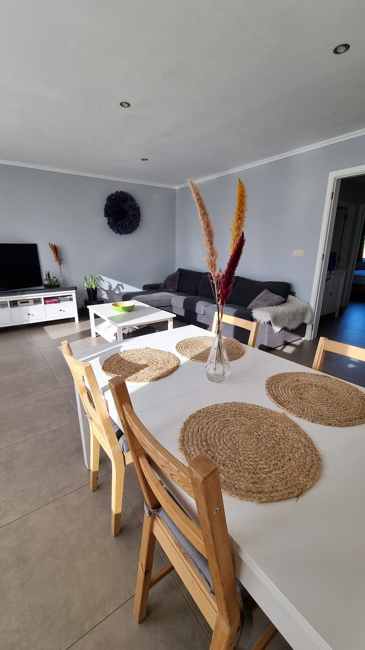 Ruim Appartement+parking/wandelafstand Centrum - Ghent (Belgium)
