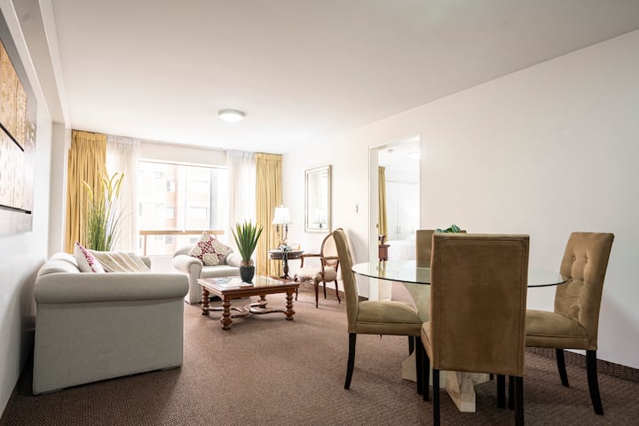 ¡Tu Refugio Perfecto En Miraflores! | Parking |A/c - Peru