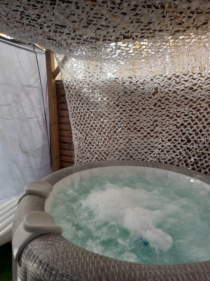 Chalet Cocon Avec Spa, Centre à Pied, Jardin Clos - Saint-Rémy-de-Provence