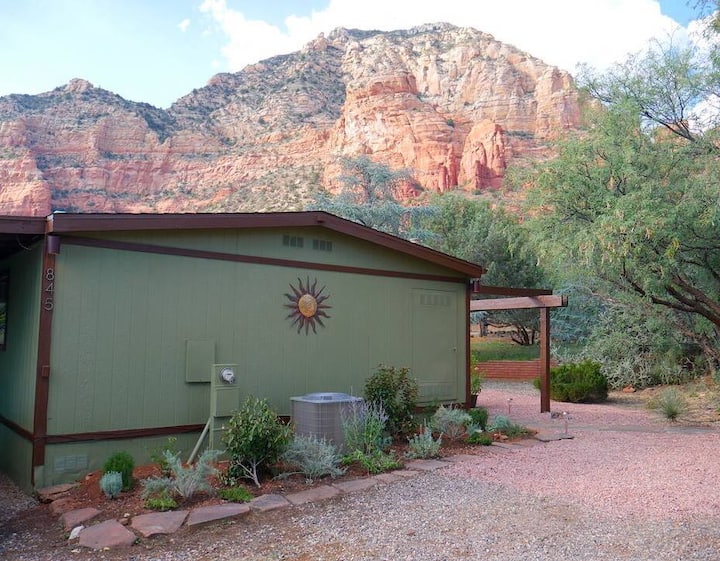 Stylish Home With Stunning Views + Next To Trail - Sedona, AZ