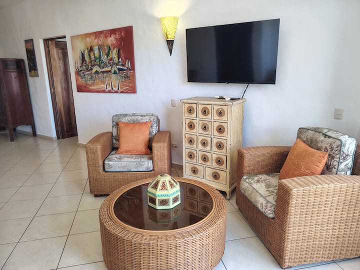 Central 3-bedroom Condo Between Beach & Bakery - Cabarete