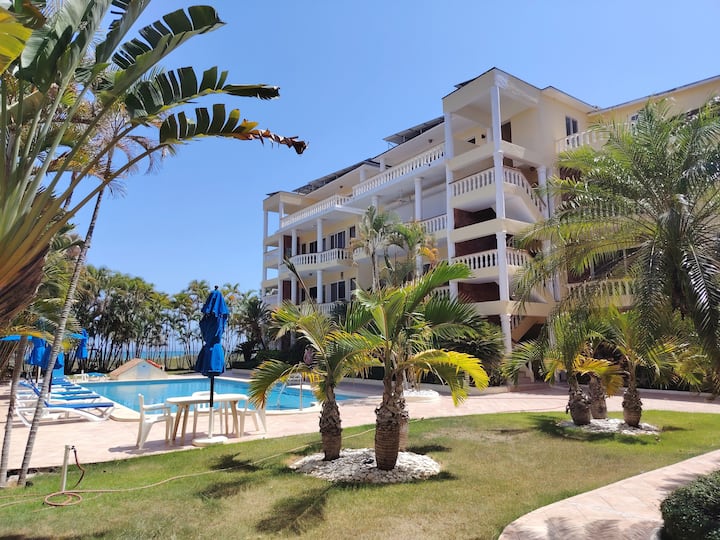 Central 3-bedroom Condo Between Beach & Bakery - Cabarete