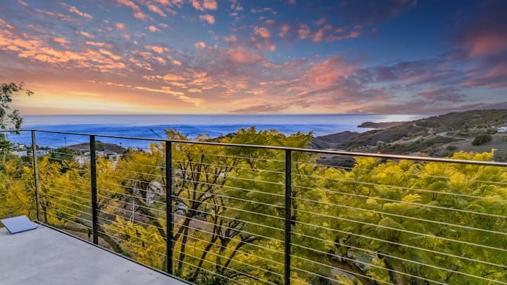 Private Retreat Malibu Home With Ocean View - 