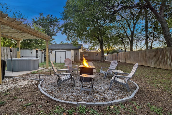 Spa! Oaklawn Oasis! Cozy Studio! - Dallas, TX