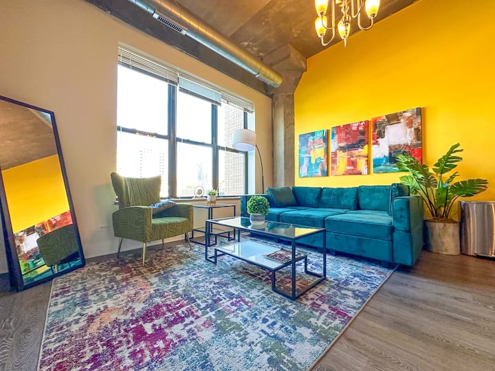 Luxe 2br Skyline View Unit South Loop | Mccormick - Chicago, IL