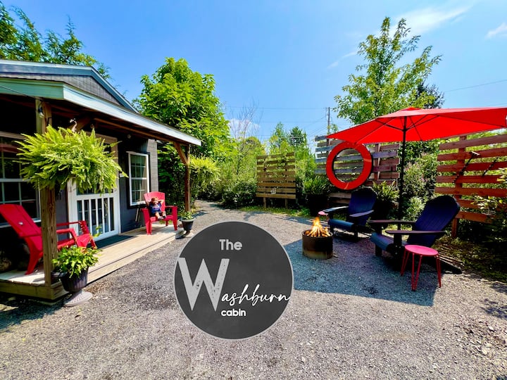 Rustic Charm Meets Comfort: The Washburn Cabin - Red Hook, NY