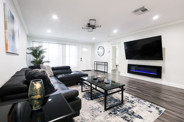 Modern Florida Family Retreat | Pool | Sleeps 6 - Boca Ratón, FL